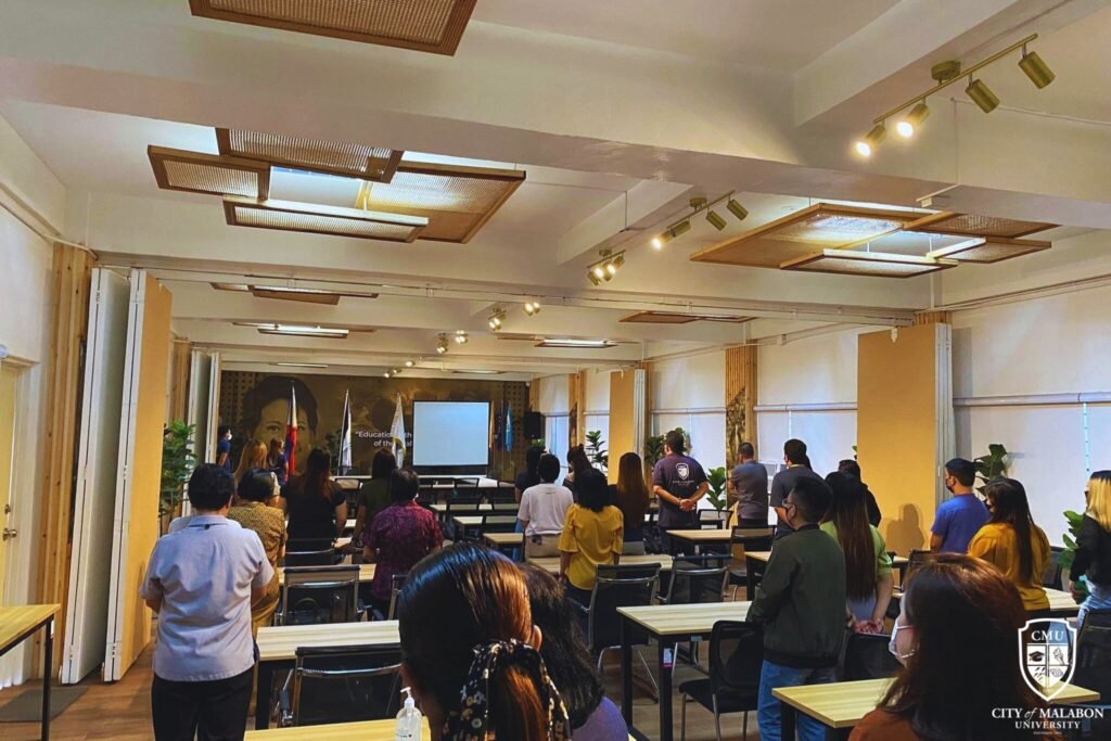 CMU holds its weekly Flag Raising Ceremony – City of Malabon University